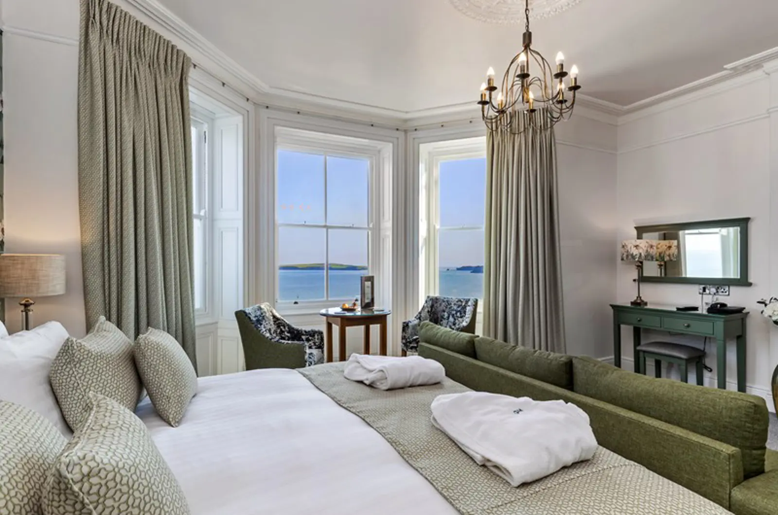 Swyn-y-mor | Giltar Hotel